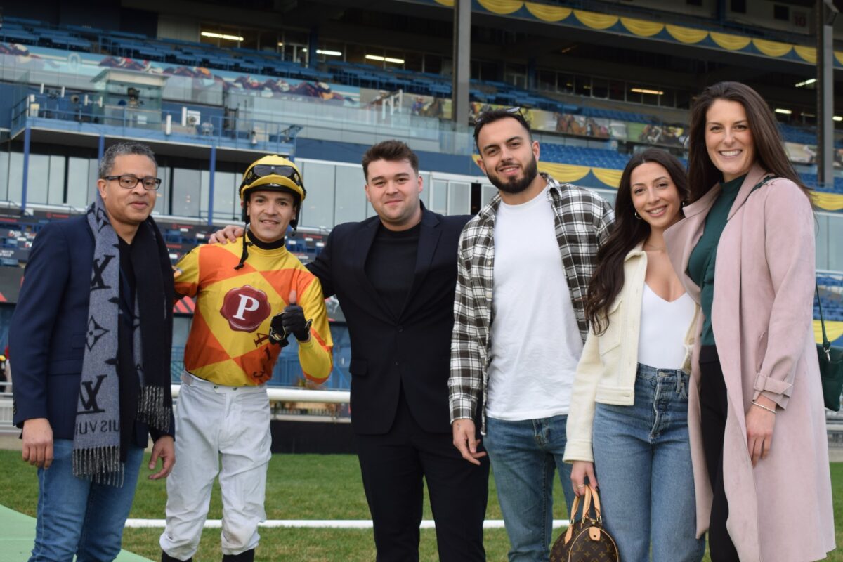 Eswan Flores - Jockeys Canada