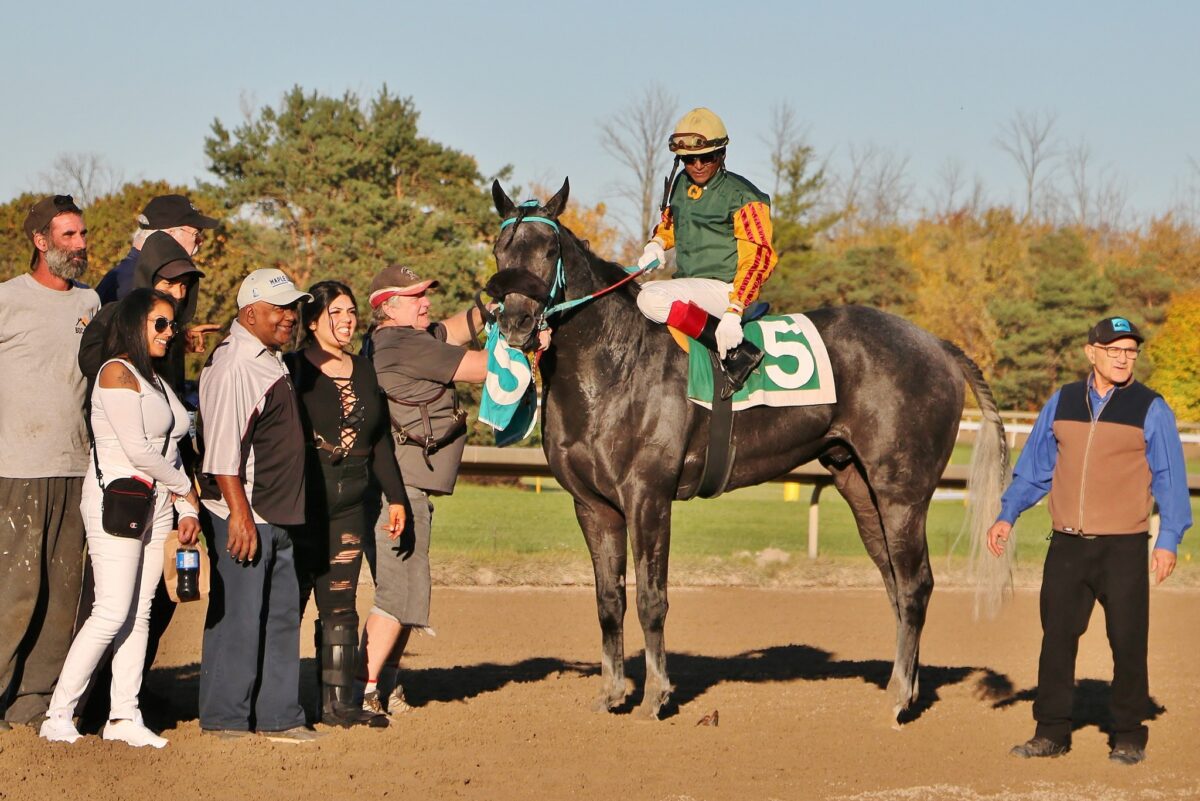 Emile Ramsammy - Jockeys Canada