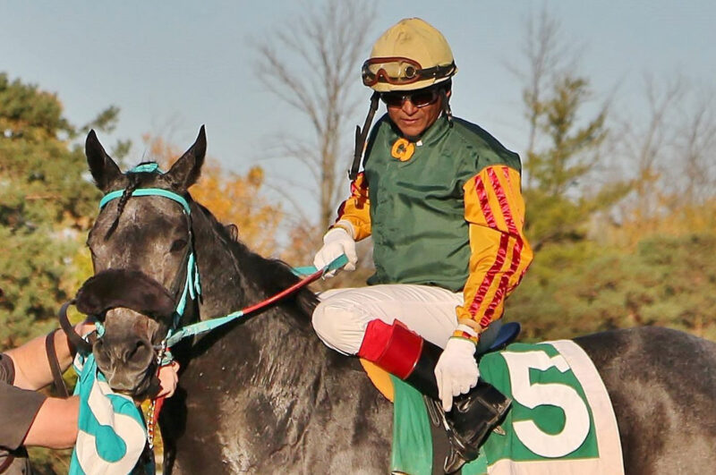 Emile Ramsammy - Jockeys Canada