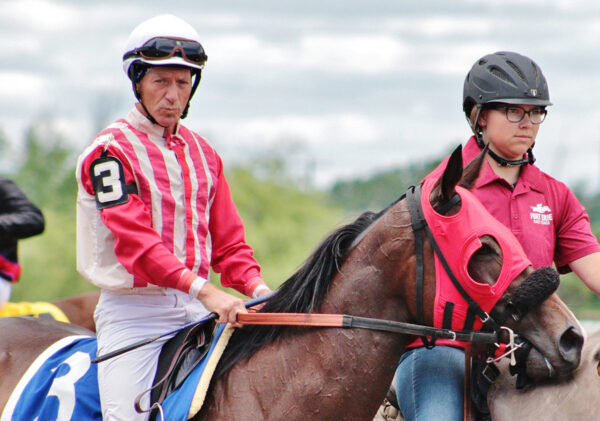 Pierre Mailhot - Jockeys Canada
