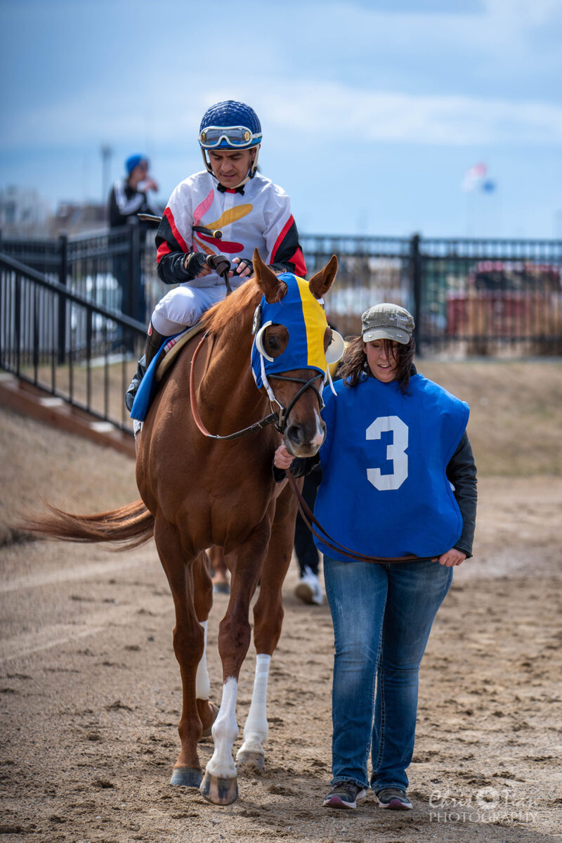 Enrique Alonzo Gonzalez - Jockeys Canada